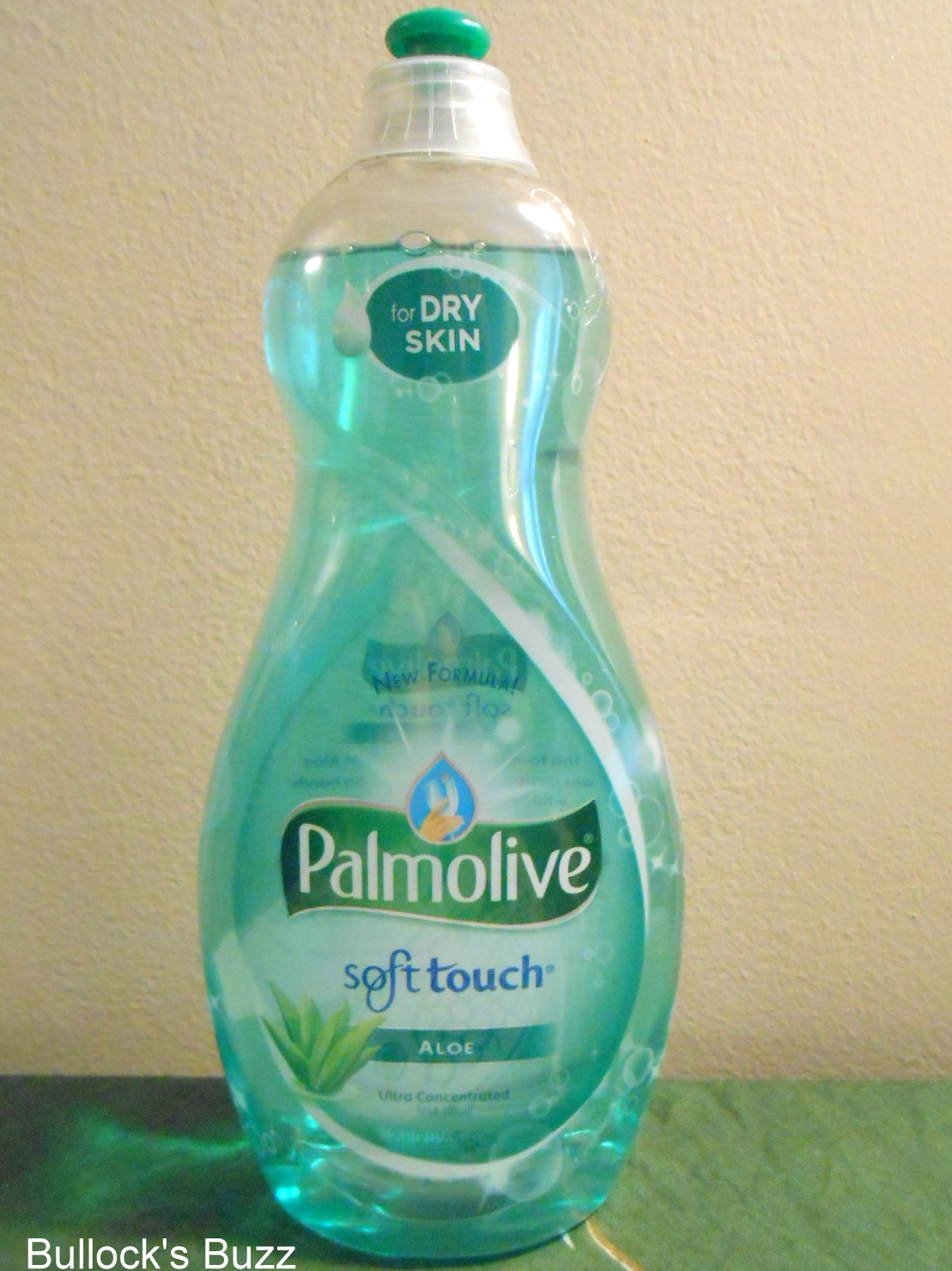 Palmolive Soft Touch Dishwashing Liquid: Tough Only on Dirty Dishes ...