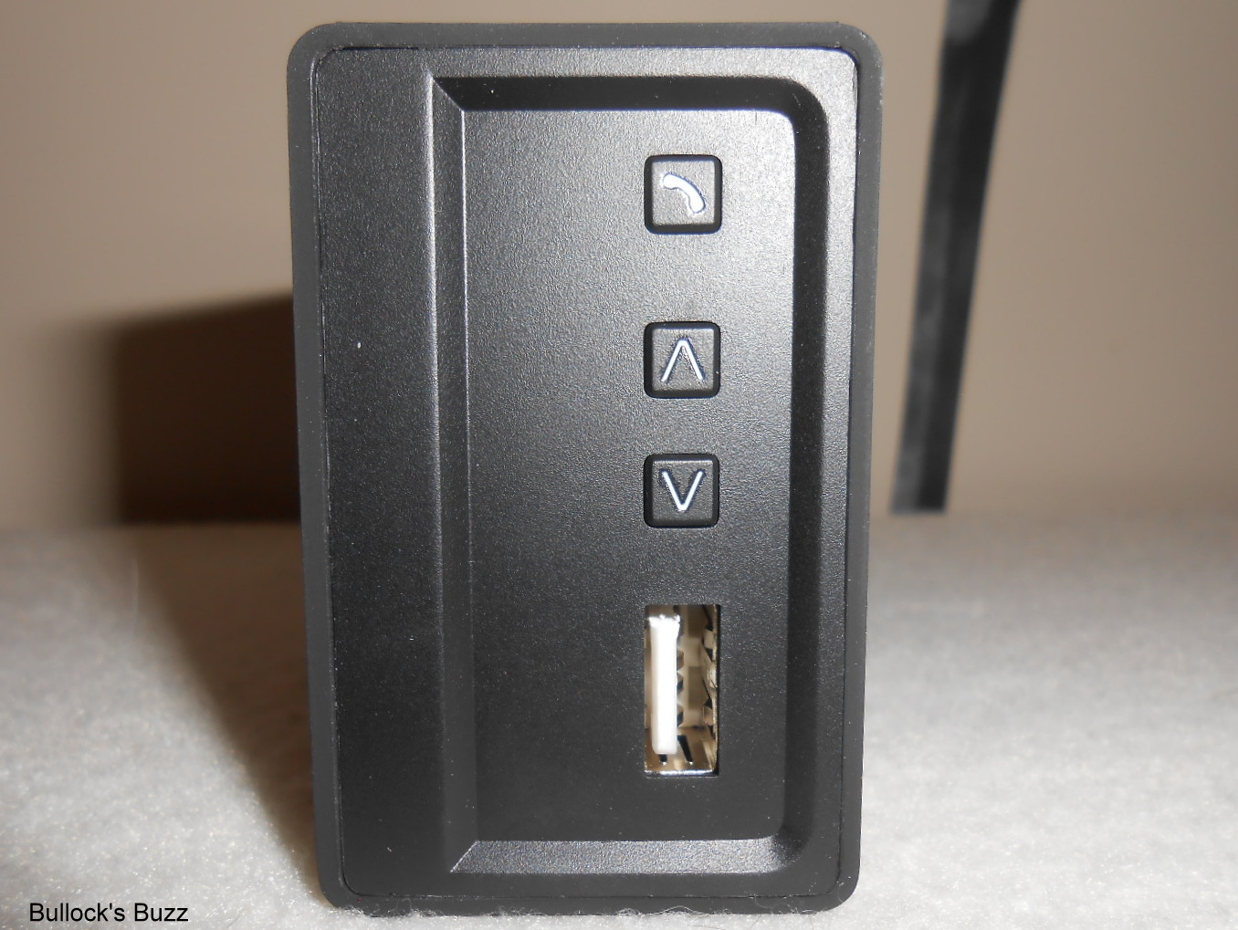 SimplyVibe V5-BT1 Bluetooth Wireless Speaker Review - Bullock's Buzz