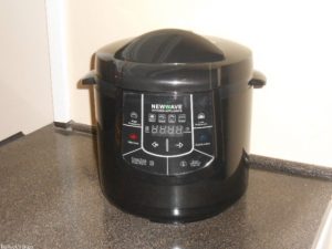 6-in-1 Multi-Cooker By New Wave Appliances - Save Time and Space ...