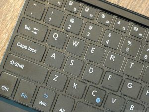 1byone Wireless Bluetooth Keyboards with Multi Touchpad