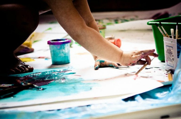 Busy Mom? Try These Six Craft Ideas To Keep Your Kids Entertained ...