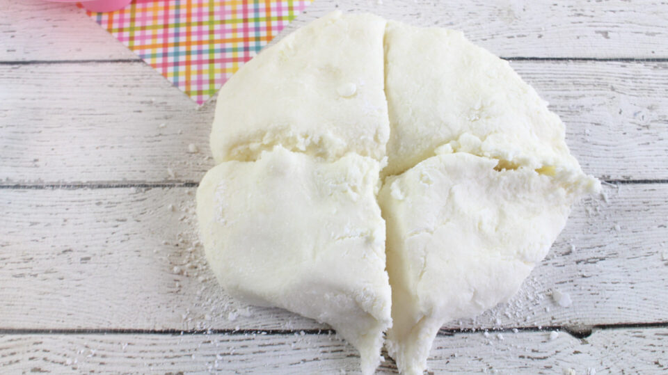 Easy Bunny Cream Cheese Mints for Easter - Bullock's Buzz