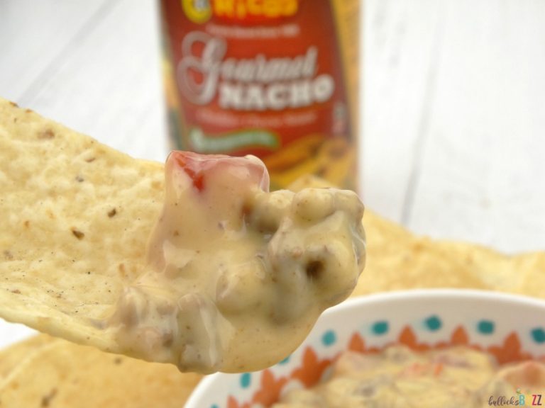 Quick and Easy Nacho Dip Recipe - 4 Ingredient Cheese Dip with Beef and ...