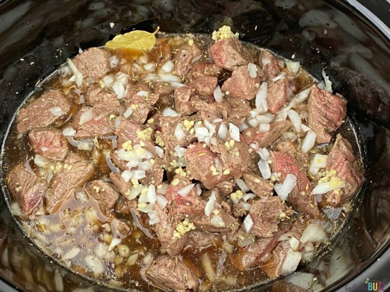 Best Slow Cooker Beef Tips and Rice Recipe - Bullock's Buzz