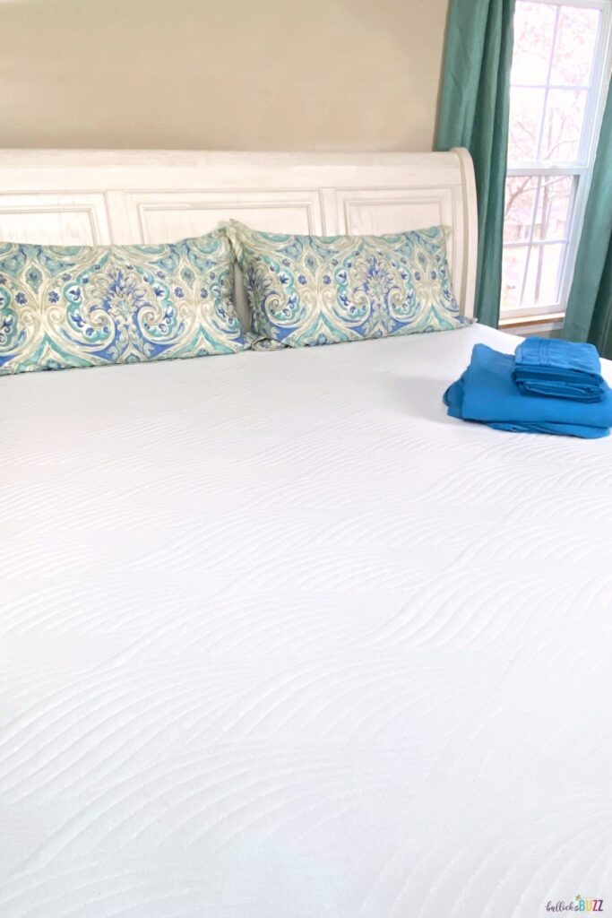 Nest Cooling Mattress Topper Review - Alexander Signature - Bullock's Buzz