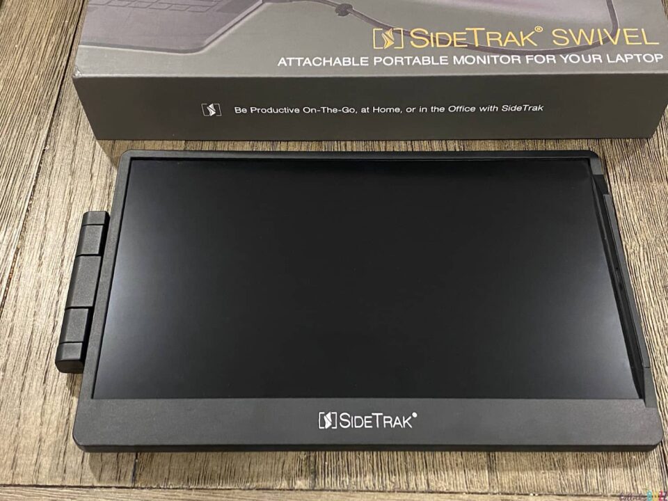 SideTrak Swivel Review - Portable Monitor for Laptops - Bullock's Buzz