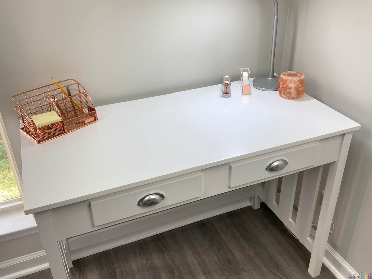 Yaheetech Writing Computer Desk Review - White Desk - Bullock's Buzz