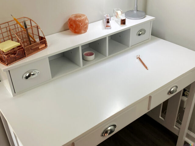 Yaheetech Writing Computer Desk Review - White Desk - Bullock's Buzz