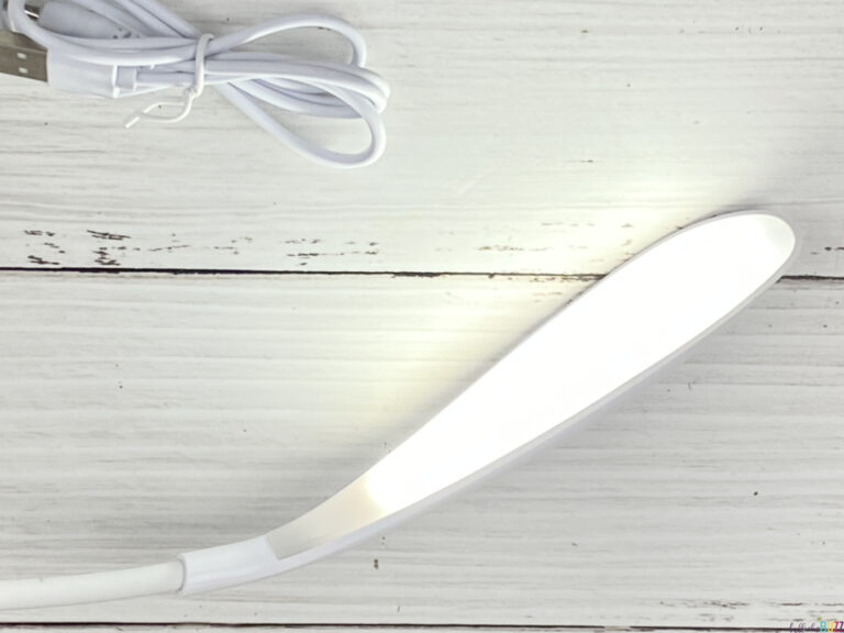 Review: Vont Reading Light and Aura Night Light - Bullock's Buzz