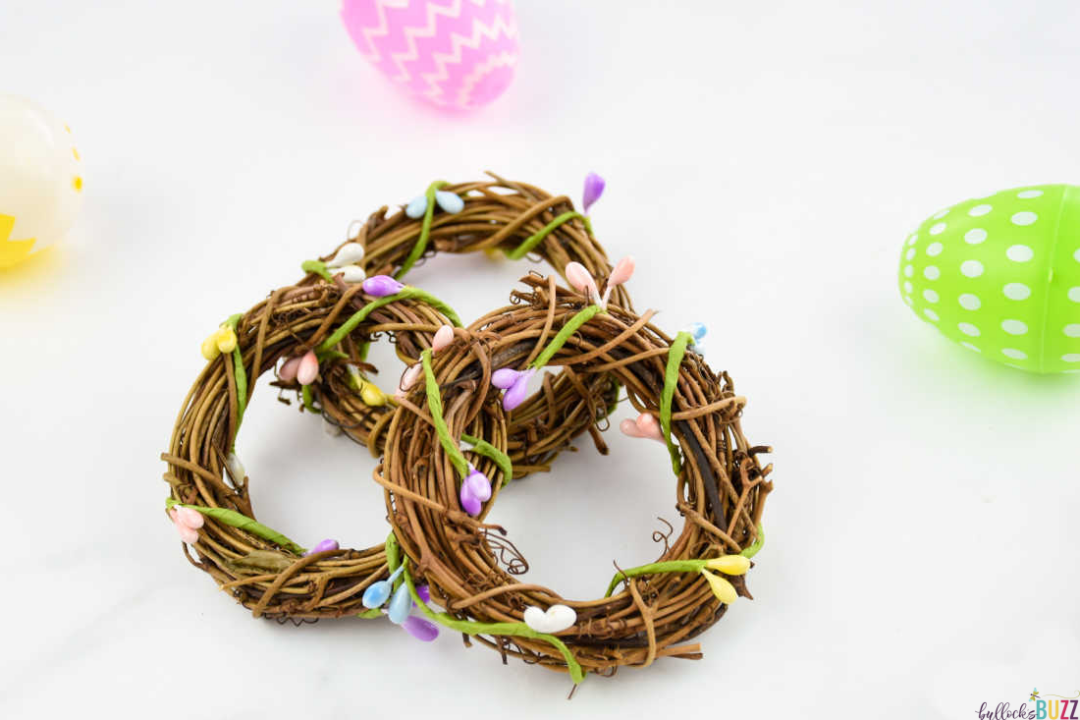 DIY Easter Napkin Rings - Bullock's Buzz