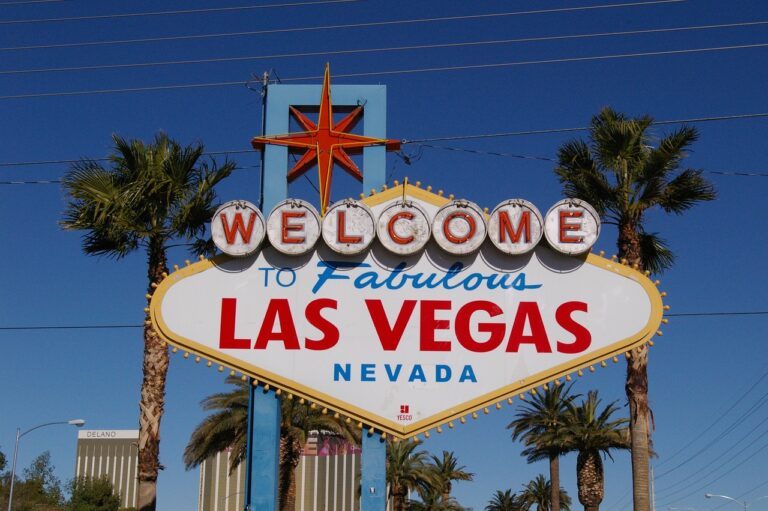 10 of the Best Things to Do in Las Vegas with Kids - Bullock's Buzz