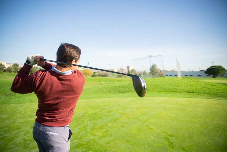 The Ultimate Guide to Golf Course Attire: Tips for Dressing Right on ...